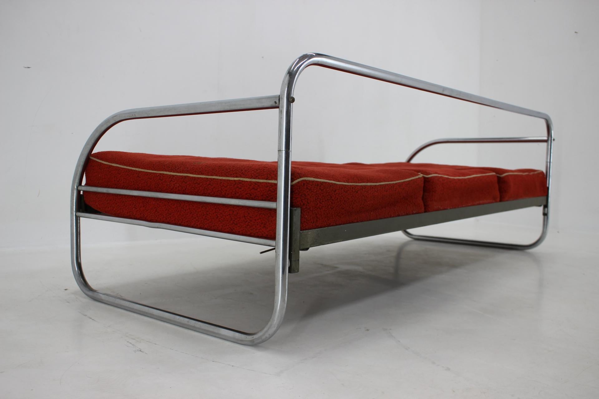 1940s Bauhaus Minimalist Sofa, Czechoslovakia at 1stDibs