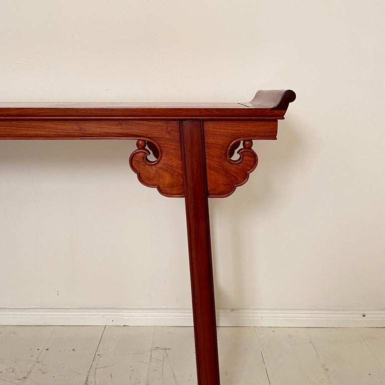 1940s Chinese Console / Altar Table in Red Brown Hardwood at 1stDibs
