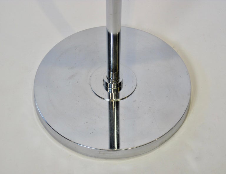 1940s Chrome Plated T-Bar Clothing Rack Stand For Sale at 1stDibs