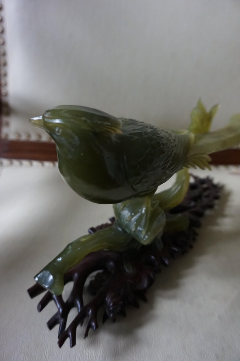 1940s Fine Chinese Serpentine Hand Carved Magpie Bird Sculpture at 1stDibs