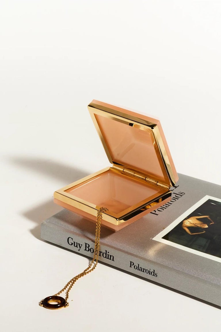 1940s French Dusty Pink Faceted Glass Jewelry Box For Sale at 1stDibs