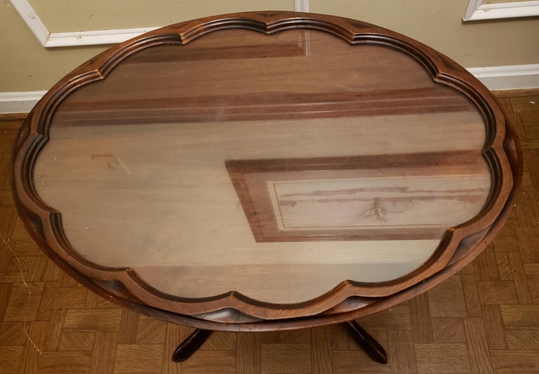 1940s Georgian Mahogany Glass Tray Top Pedestal Table For Sale at 1stDibs