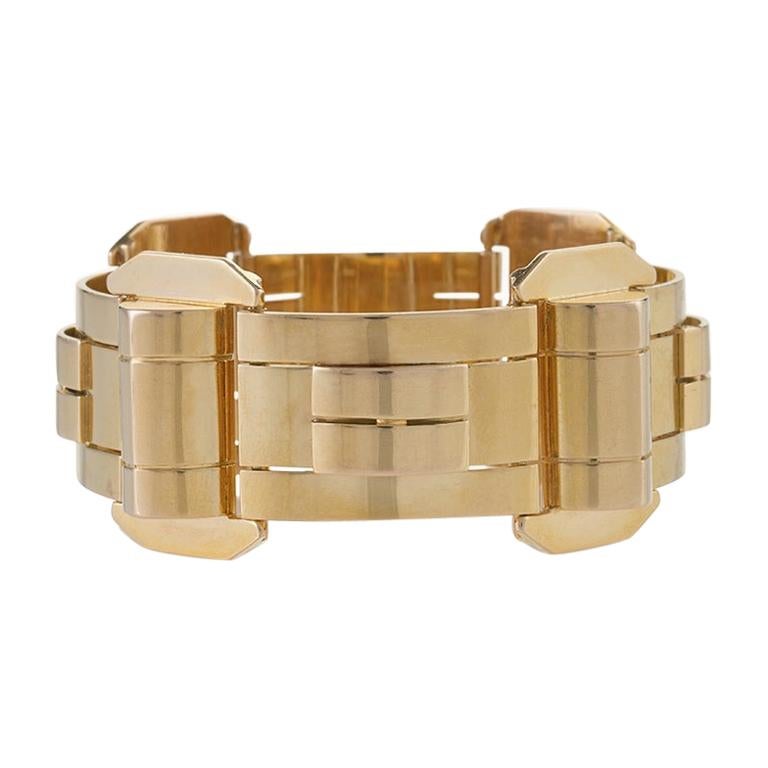 Three Link Yellow Gold Bracelet For Sale at 1stDibs