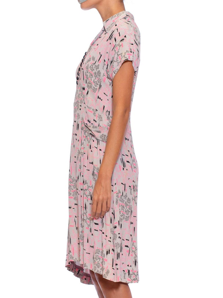 1940S Grey and Pink Rayon Crepe Atomic Print Dress For Sale at 1stDibs
