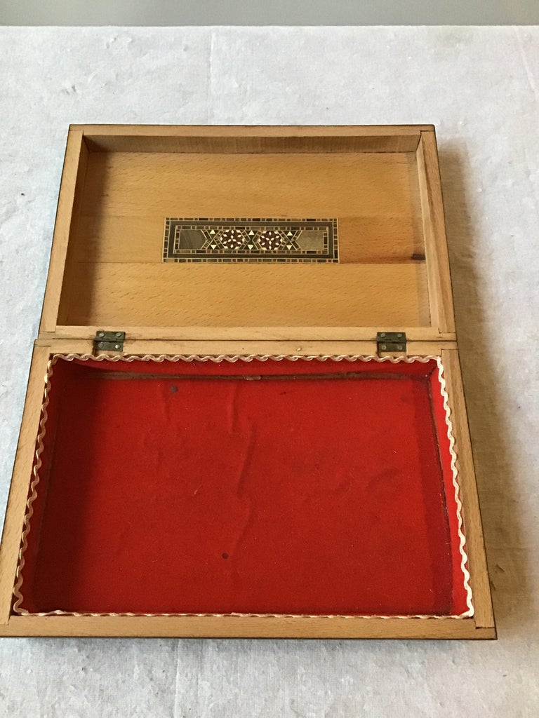 1940s Inlaid Wood And Mother Of Pearl Middle Eastern Box For Sale at ...