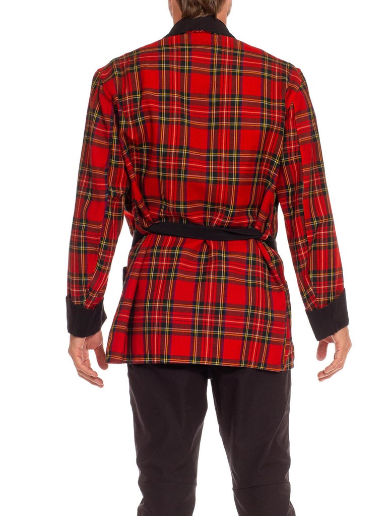 1940S Red and Black Wool Plaid Robe For Sale at 1stDibs