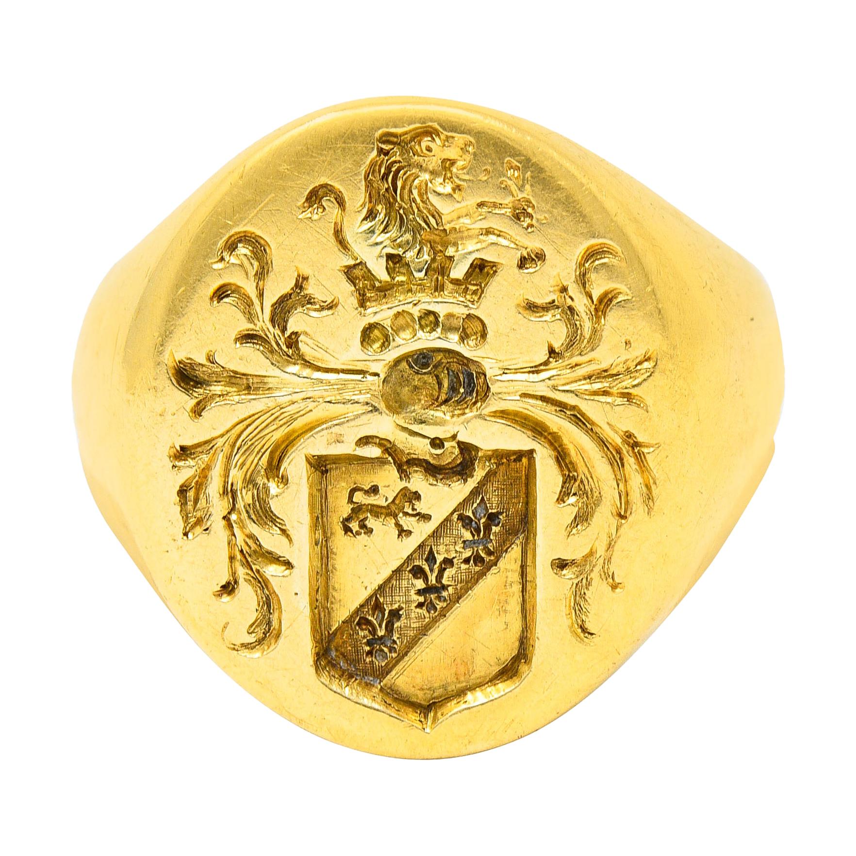1940's Retro 14 Karat Yellow Gold Unisex Lion Shield Signet Heraldry ...