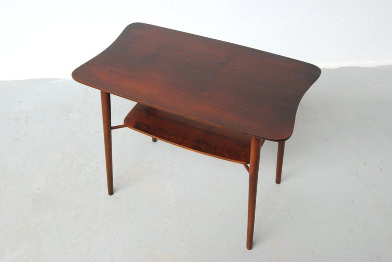 1940s Small Danish Coffee Table in Tanned Oak For Sale at 1stDibs