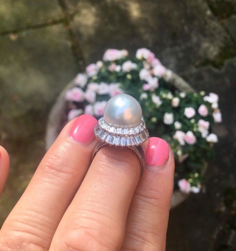 1940s South Seas Pearl 1.60 Carat VS Diamond 14 Karat Gold Cocktail ...