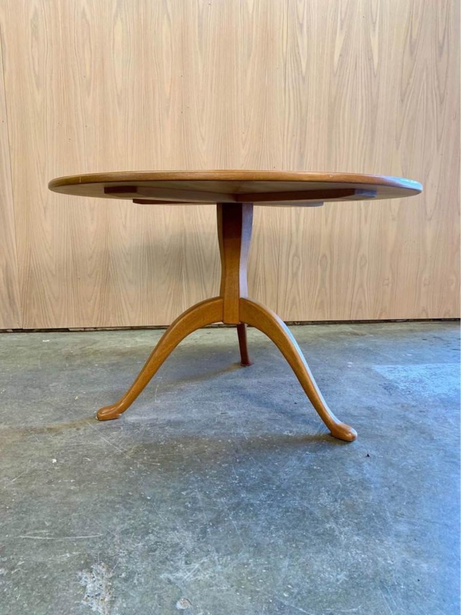 1940s Swedish “Berg” Table by Carl Malmsten For Sale at 1stDibs