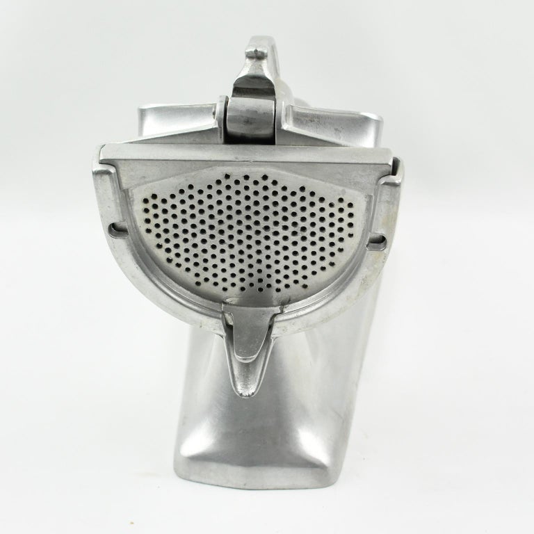 1940s Swiss Aluminum Mechanical Lemon Squeezer Juicer at 1stDibs