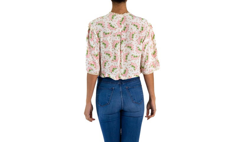 1940S TEXTRON White Cold Rayon Pink Floral Bed Jacket For Sale at 1stDibs