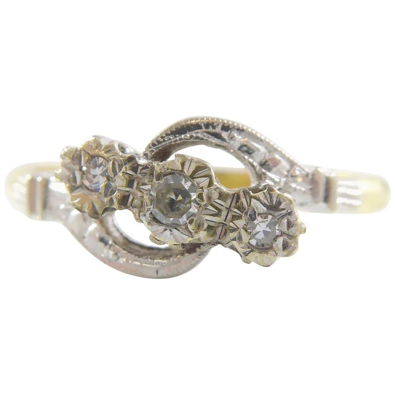 1940s Vintage Engagement Ring, Diamond Cross Over Twist Shoulders at ...