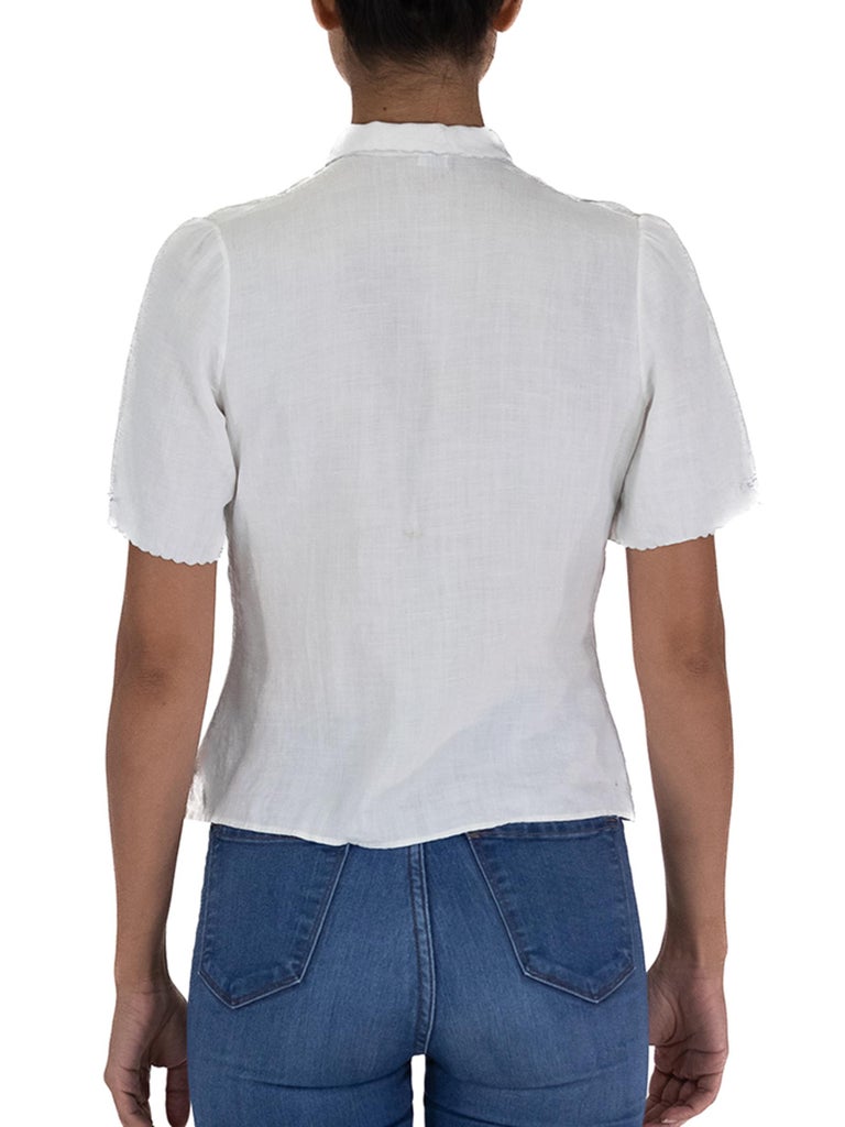 1940S White Button Up Blouse Hand Embroidered Detail For Sale at 1stDibs