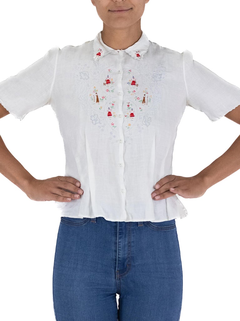 1940S White Button Up Blouse Hand Embroidered Detail For Sale at 1stDibs