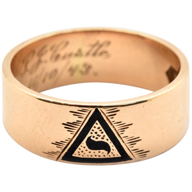 1943 14 Karat Yellow Gold Masonic Fourteenth Degree Motto Band Ring at ...