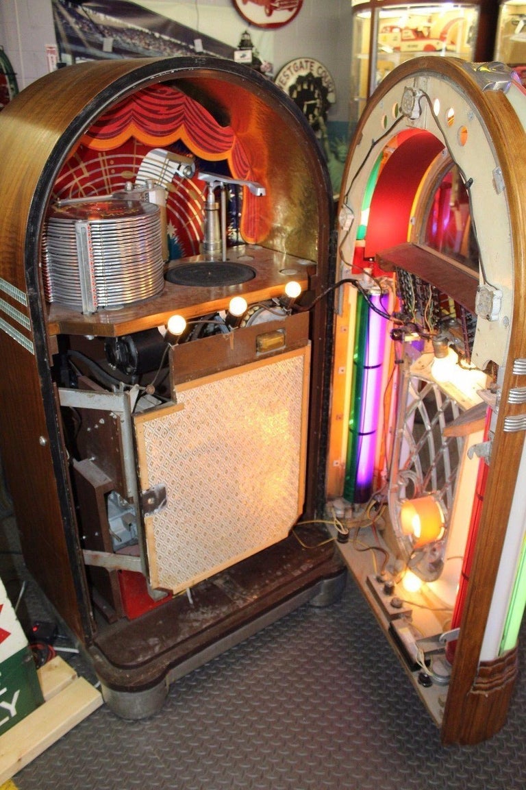 1946 Wurlitzer model 1015 Jukebox Bubbler Plays 78s For Sale at 1stDibs