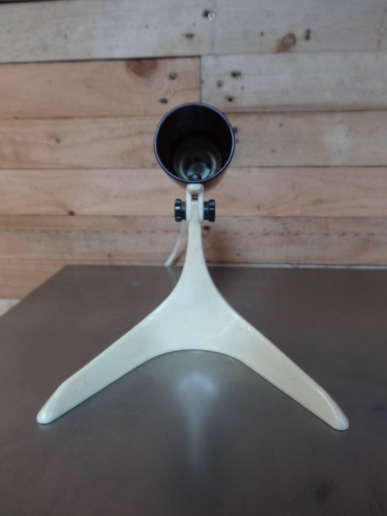 1950 Retro Vintage Sputnik Plastic Table or Desk Light For Sale at 1stDibs
