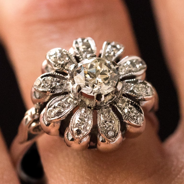1950s 0.080 Carat Diamonds 18 Karat White Gold Flower Shape Ring at 1stDibs