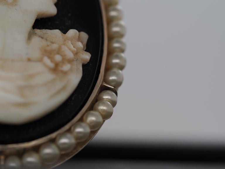 1950s 14K Yellow Gold Pearl Cameo Pendant and Brooch For Sale at 1stDibs