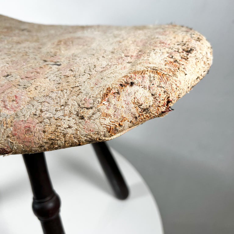 1950s Antique Mahogany Curved Wood Stool Tapered Legs For Sale at 1stDibs