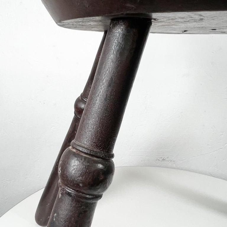 1950s Antique Mahogany Curved Wood Stool Tapered Legs For Sale at 1stDibs