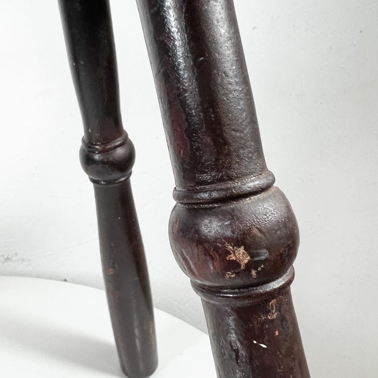 1950s Antique Mahogany Curved Wood Stool Tapered Legs For Sale at 1stDibs