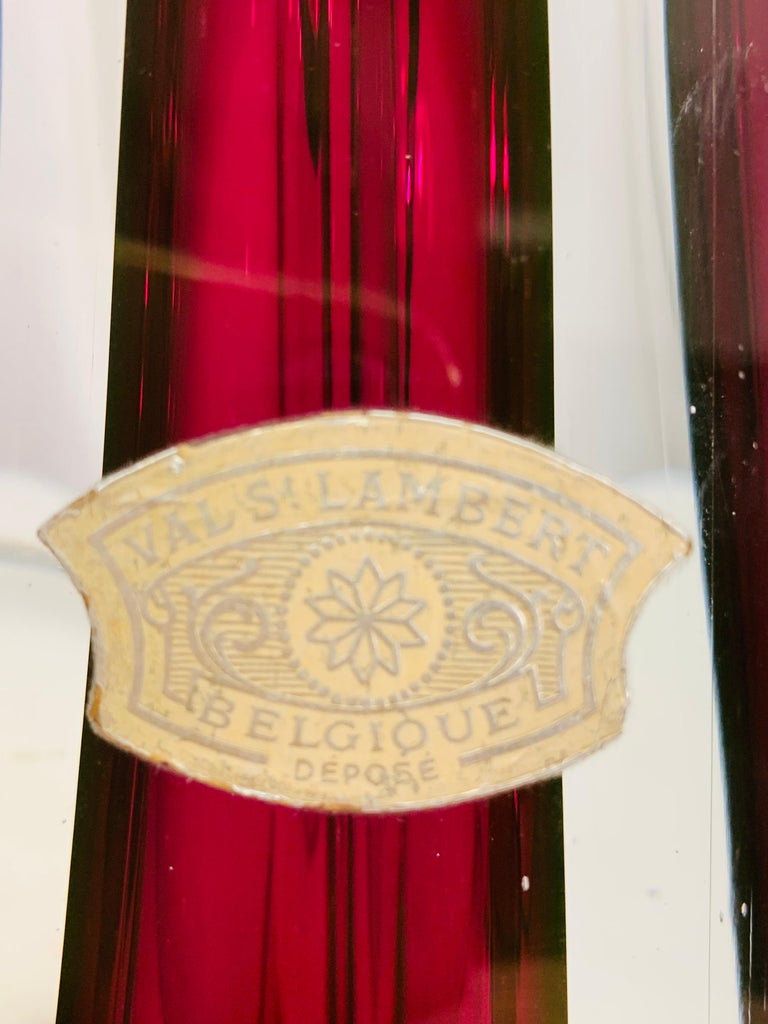 Belgique 1950s Val Saint Lambert Lampe de table en verre violet et ...