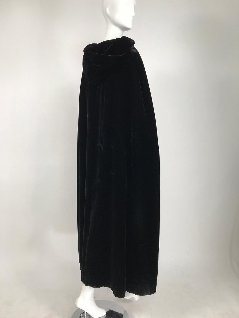 1950s Black Velvet Hooded Maxi Cape For Sale at 1stDibs