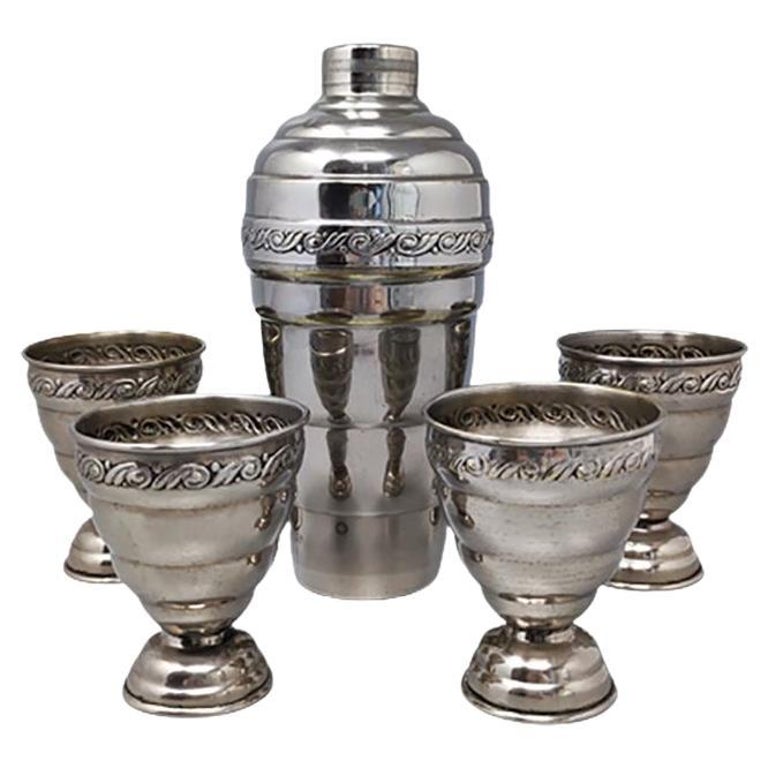 1950s Cocktail Shaker Set with Four Glasses in Stainless Steel. For ...