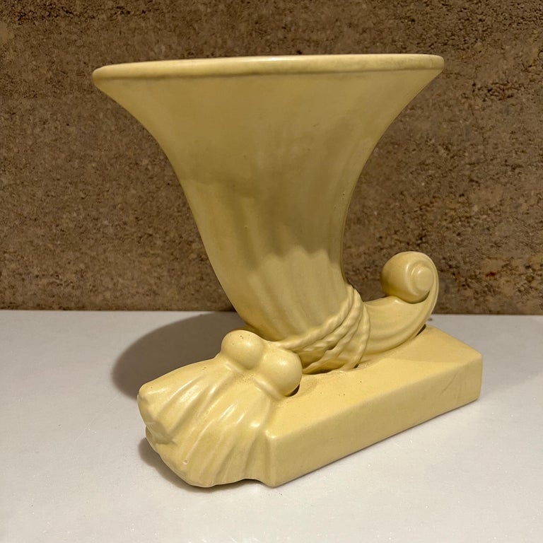 1950s, Creamy Tasseled Trumpet Horn of Plenty Decorative Ceramic Art ...