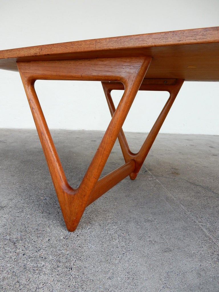 1950's Danish Modern Sculpted Leg Surfboard Cocktail Table by Kurt ...