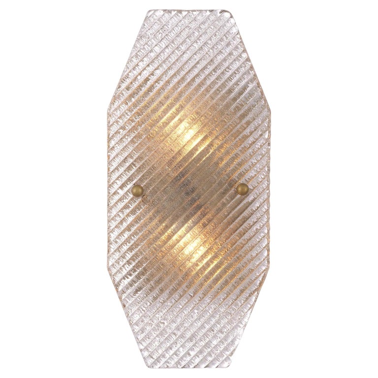 1950s Design Style Brass and Textured Glass Wall Light For Sale at 1stDibs