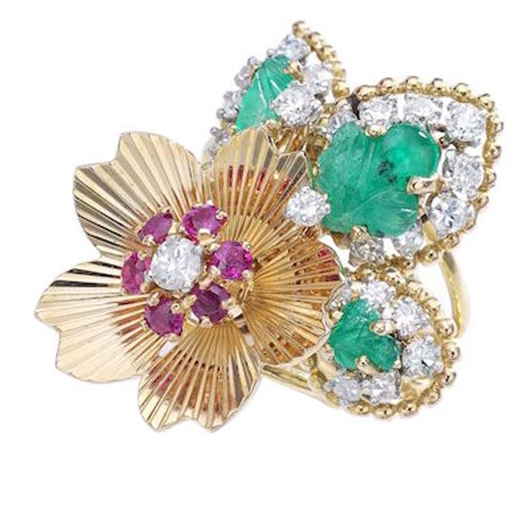 Emerald Cut Ruby Diamond Ring For Sale at 1stDibs