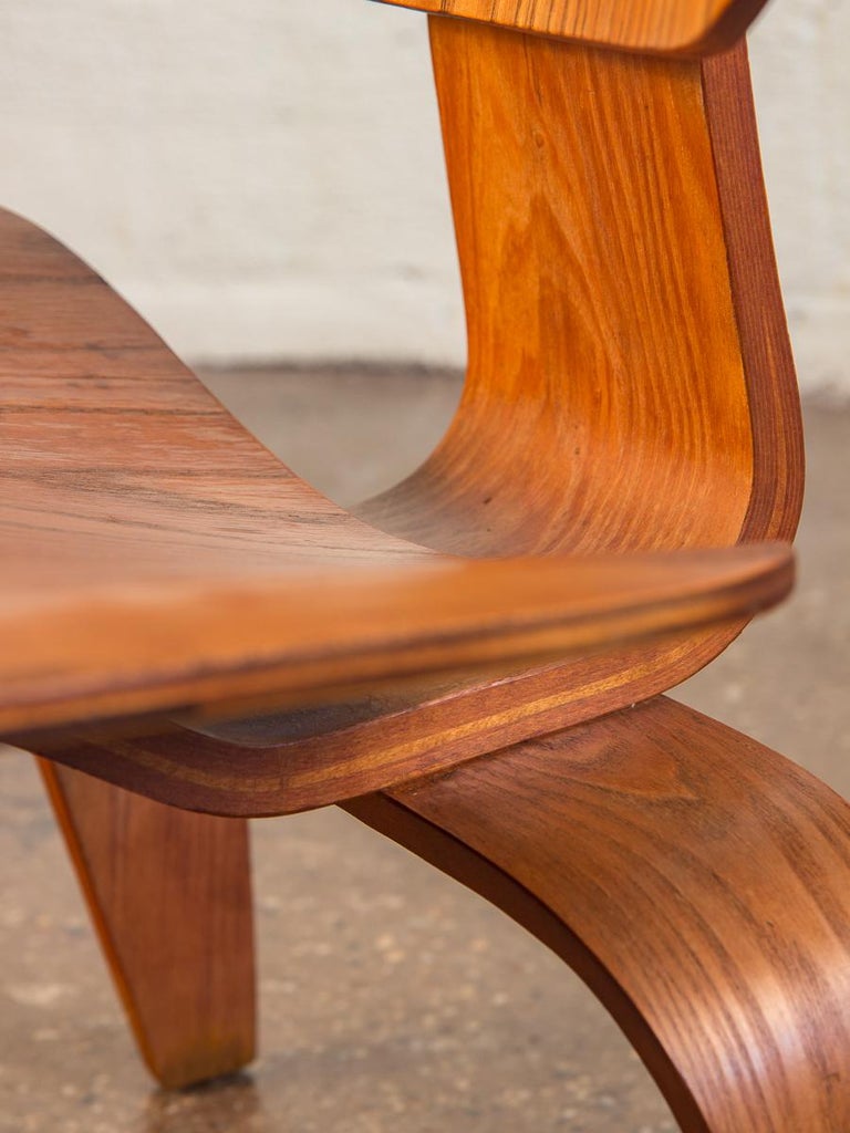 1950s Eames Molded Plywood Ash LCW Lounge Chair for Herman Miller For ...