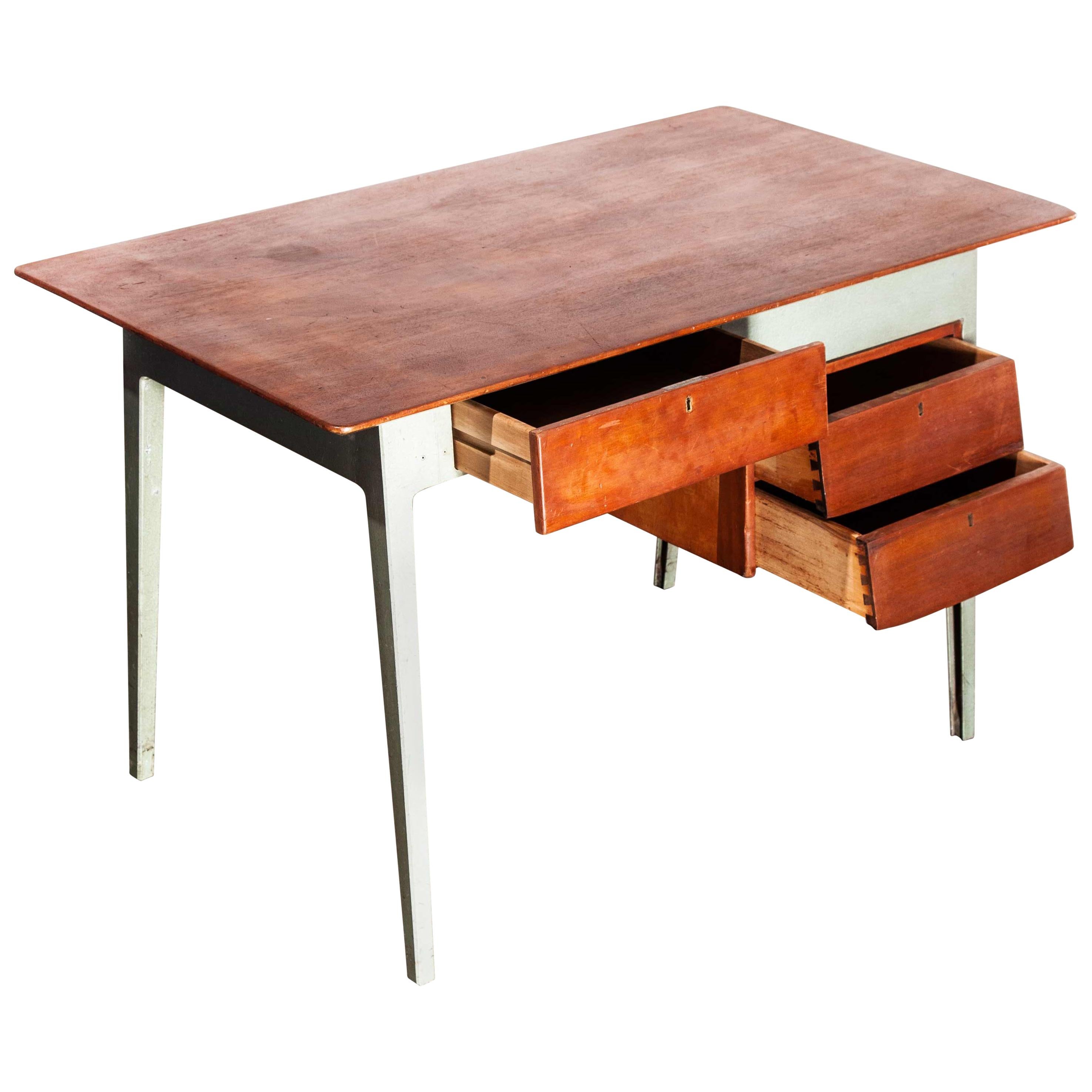 Master Desk - 2 For Sale on 1stDibs | masterdesk