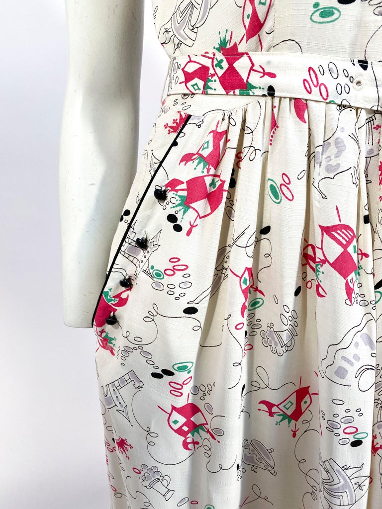 1950s Fantasy Printed Rayon Day Dress For Sale at 1stDibs