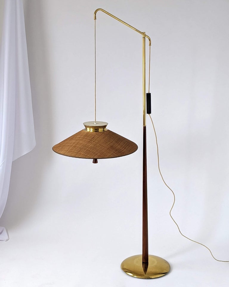 1950s Gerald Thurston Counterweight Brass and Walnut Floor Lamp, USA at ...