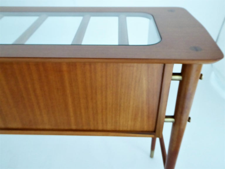 1950s Gio Ponti Style Petite Console Table with Shelf in Blond Mahogany ...