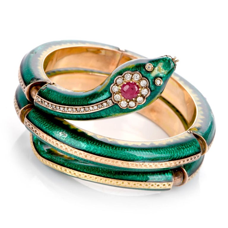 1950s Green Enamel Diamond Ruby Snake Gold Bracelet For Sale at 1stDibs