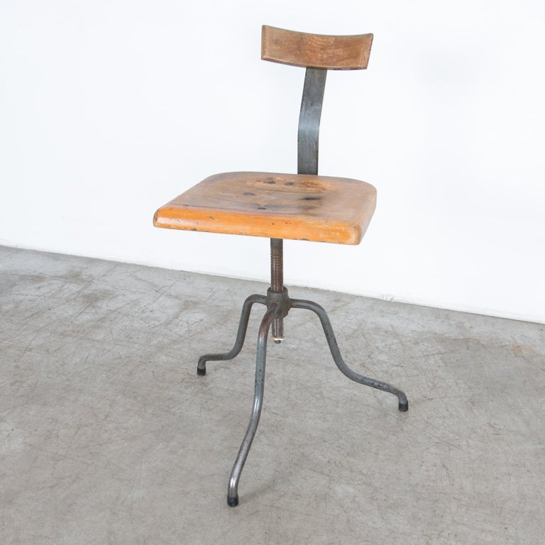 1950s Industrial Swivelling Machinist’s Chair at 1stDibs