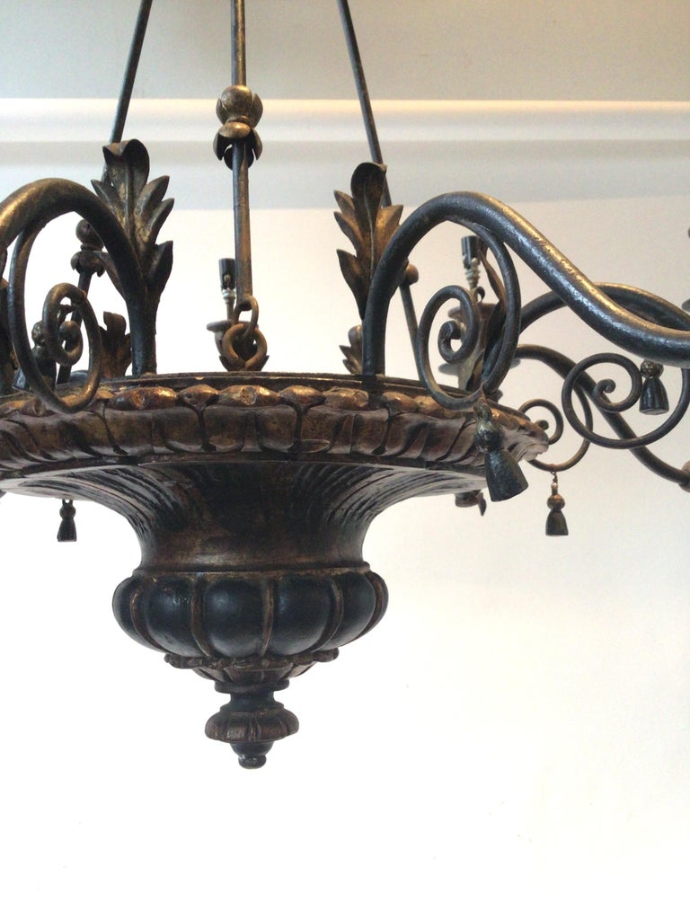 1950s Italian Wood Classical Chandelier For Sale at 1stDibs