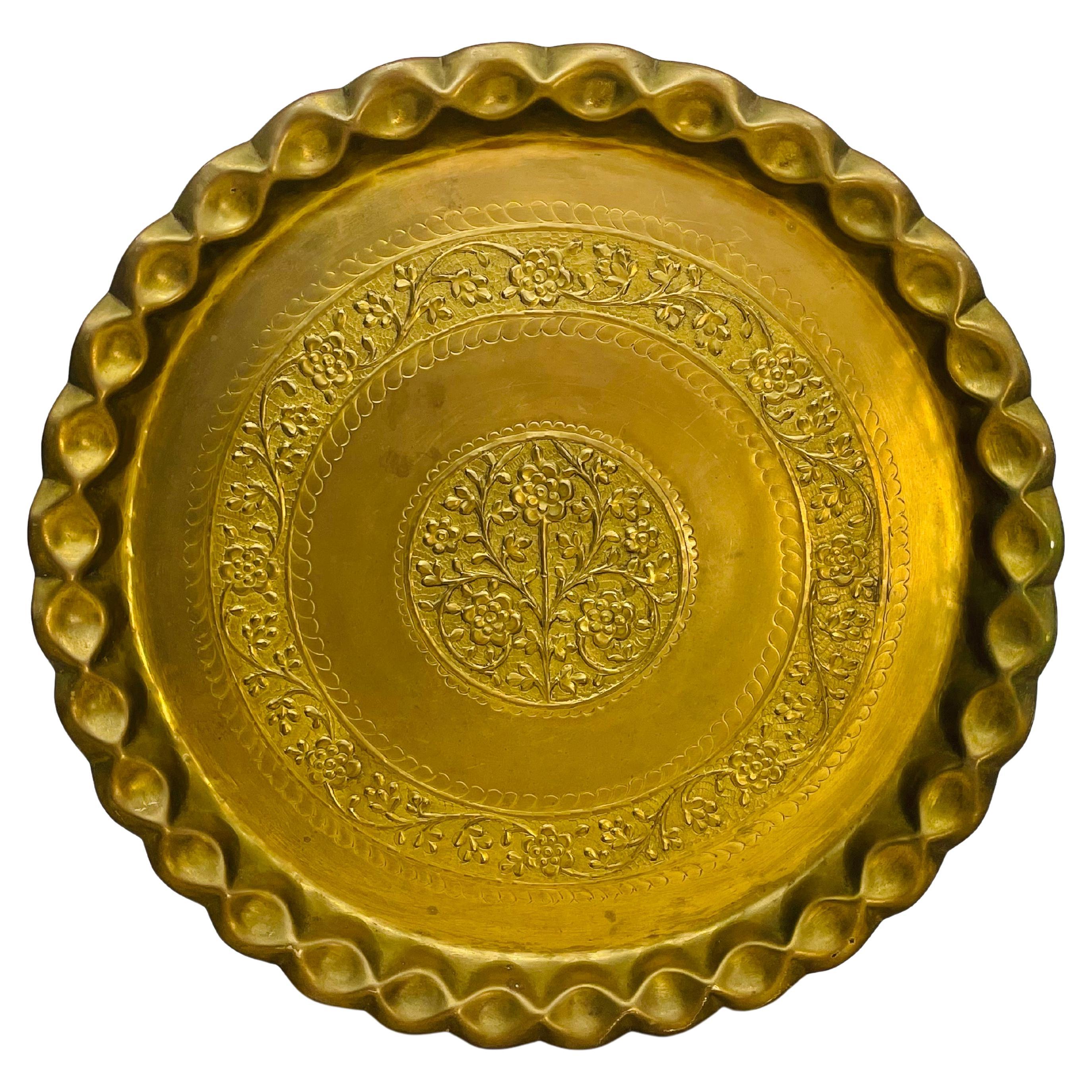 1950s Large Floral Brass Tray For Sale at 1stDibs