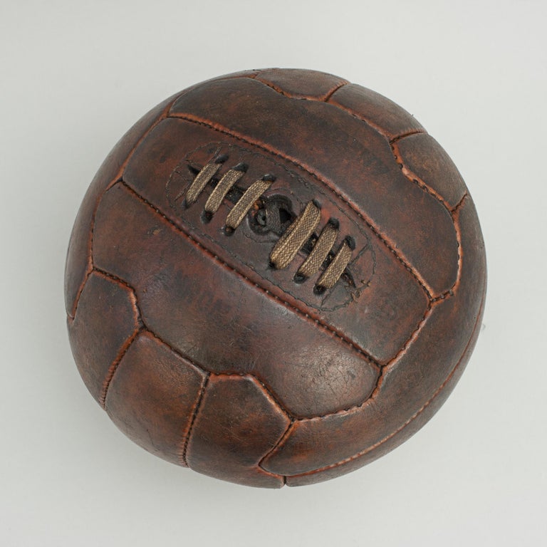 1950s Leather Vintage Football Zig-Zag Ariel Football Soccer Ball at ...