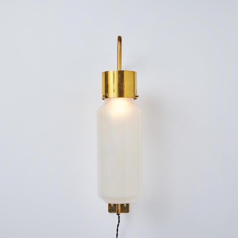 Large 1950s Luigi Caccia Dominioni 'LP 10' Wall Light for Azucena at ...