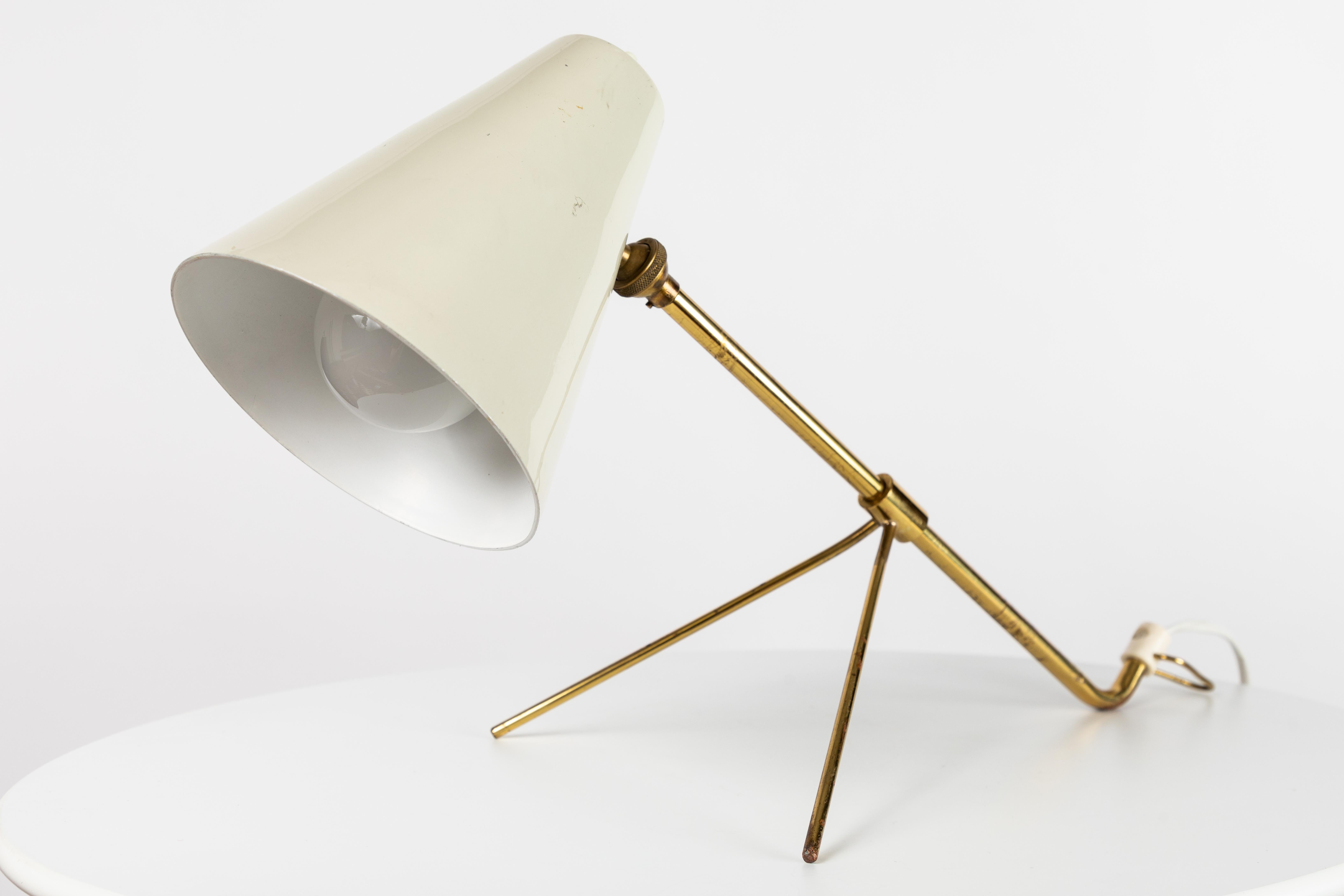 1950s Mauri Almari 'EV-73' Wall or Table Lamp for Itsu at 1stDibs