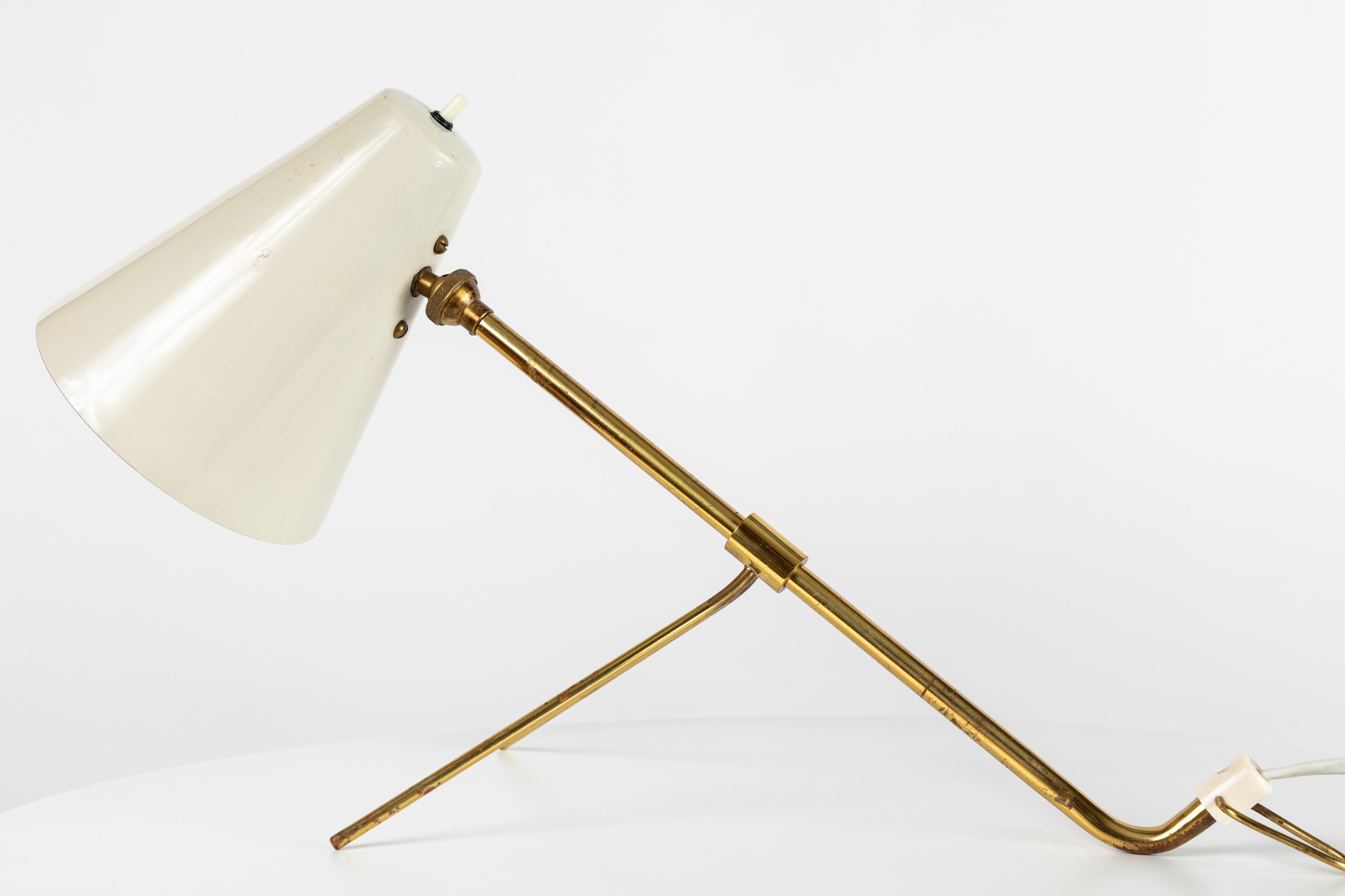 1950s Mauri Almari 'EV-73' Wall or Table Lamp for Itsu at 1stDibs