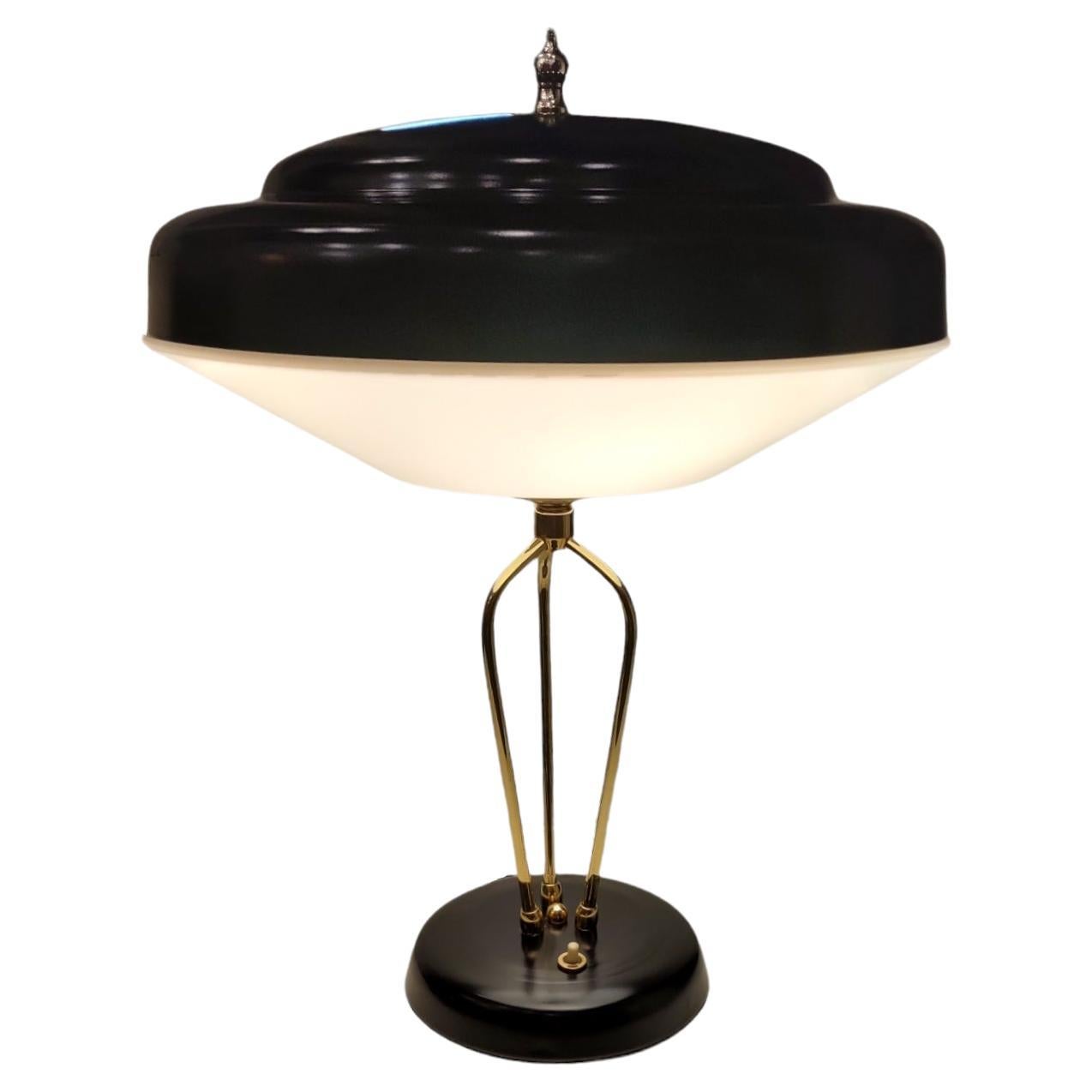 Mid-Century Modern Secretary Desk For Sale at 1stDibs