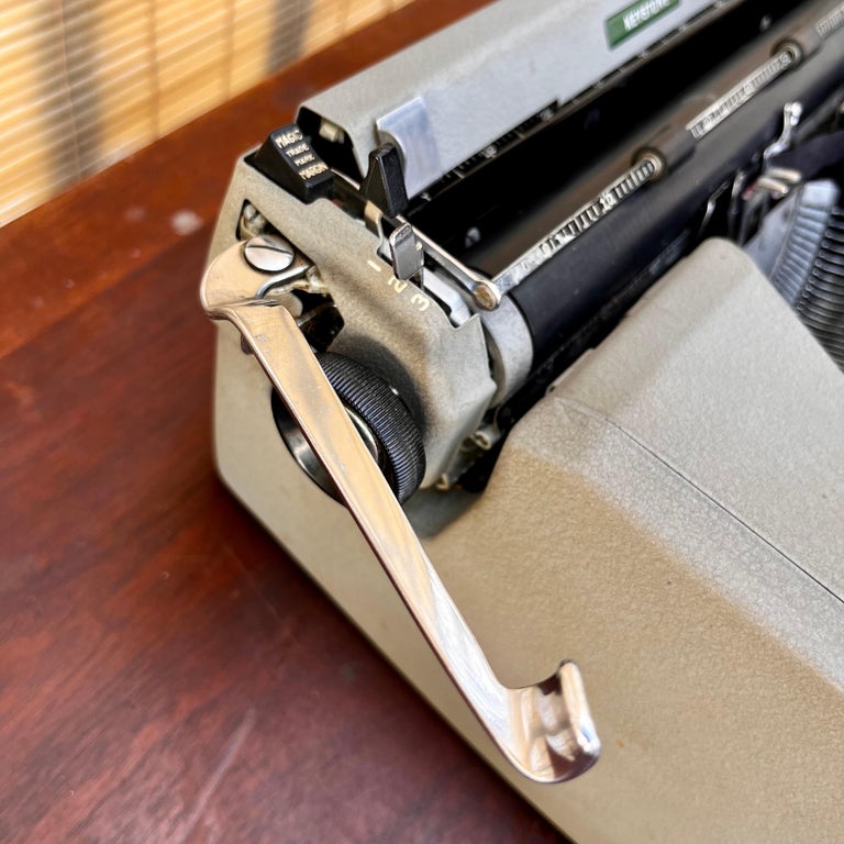 1950s Mid-Century Modern Royal Keystone Portable Typewriter with Case ...