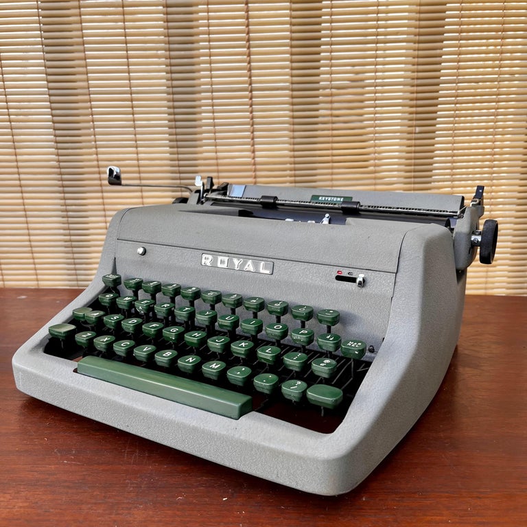 1950s Mid-Century Modern Royal Keystone Portable Typewriter with Case ...